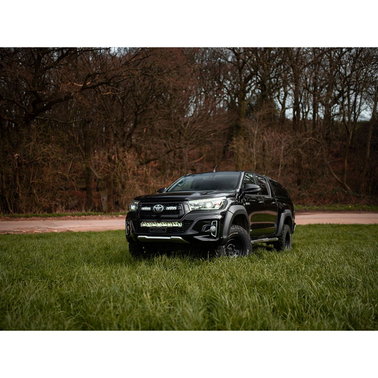 Lamp mount LAZER VIFK-HILUX-01K - Trodo.com